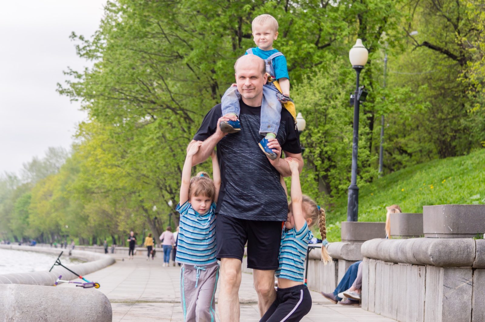 Best Stress Management Tips for Busy Single Parents - SELF MIND